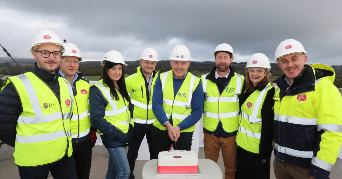 Sisk tops out Thomastown Community Nursing Unit | Sisk